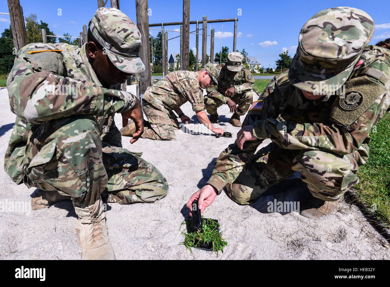 U.S. Soldiers, assigned to the regimental Engineer Squadron, 2nd ...