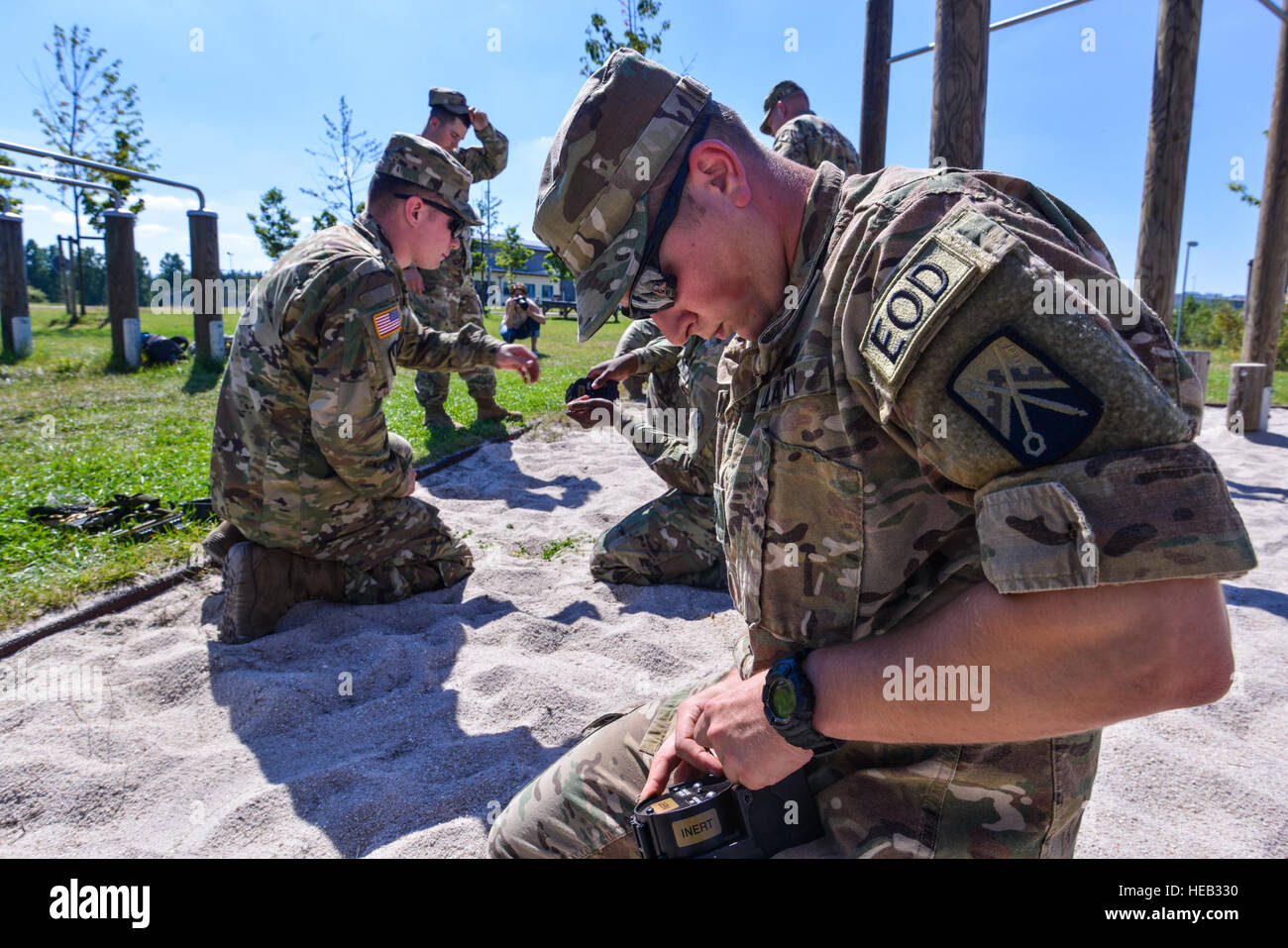 U.S. Soldiers, assigned to the regimental Engineer Squadron, 2nd ...