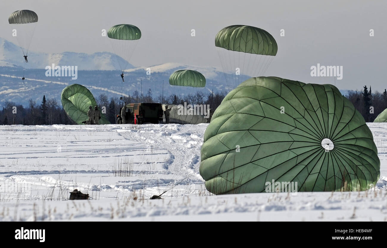 425th infantry hi-res stock photography and images - Alamy