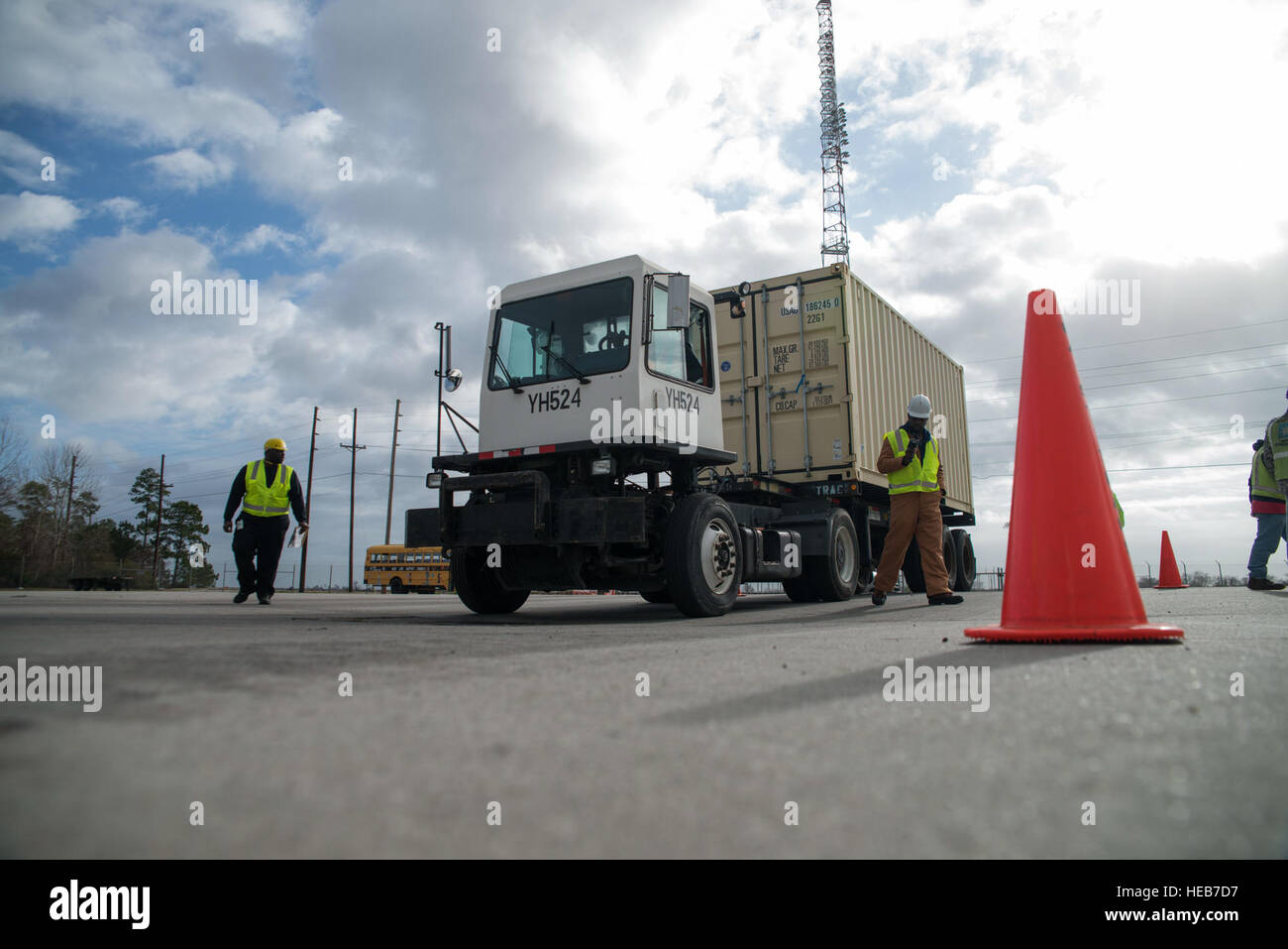Usns pomeroy hi-res stock photography and images - Alamy