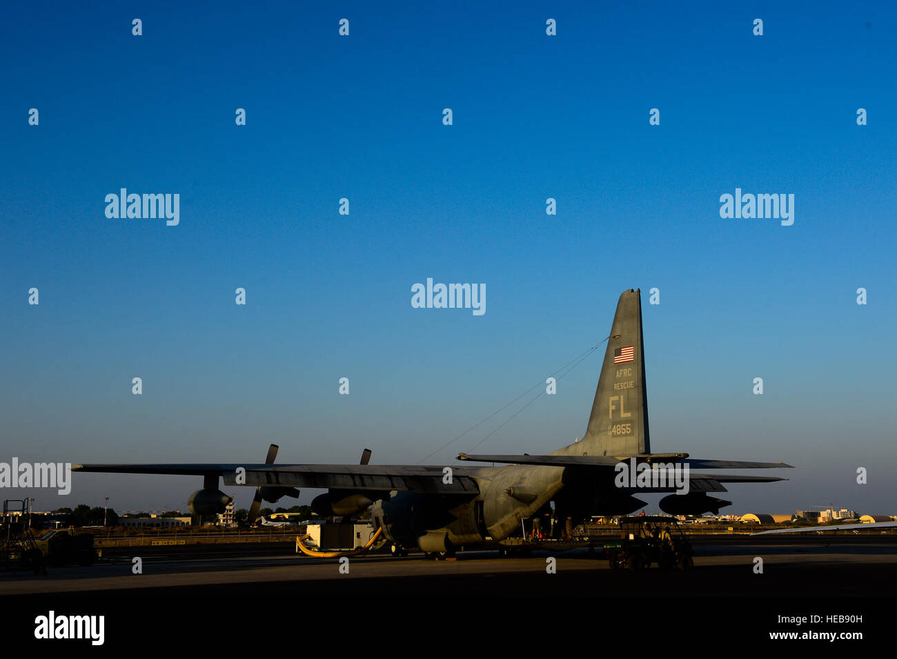 C 130 cargo loading hi-res stock photography and images - Alamy