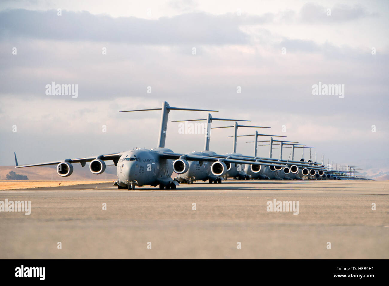 17 globemaster iii kc hi-res stock photography and images - Alamy