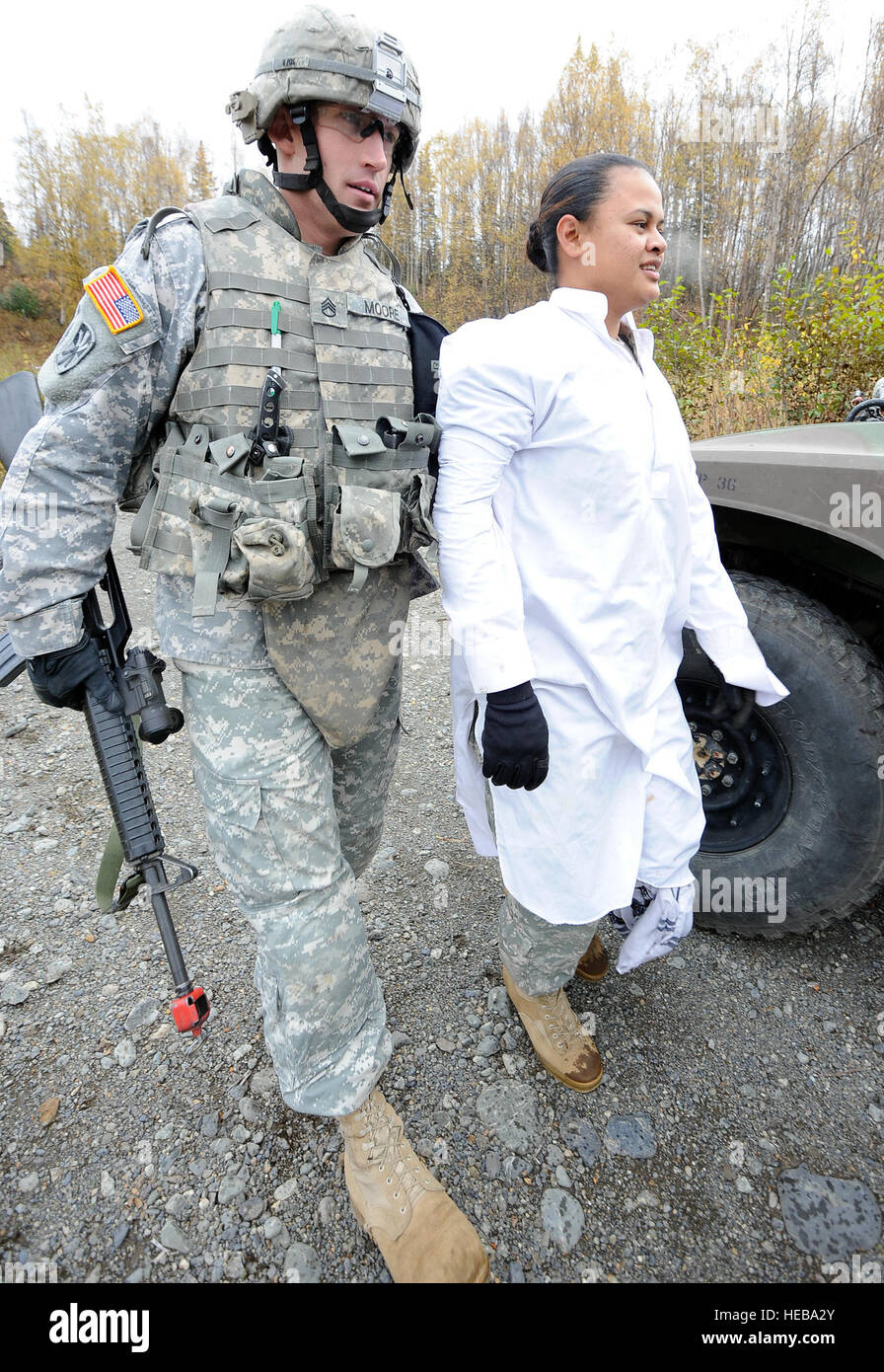 Staff Sgt. Jason Moore, 95th Chemical Company, 6th Engineer Battalion ...