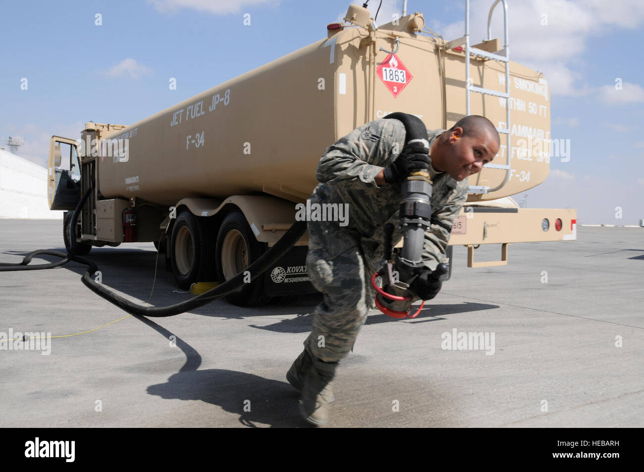 SOUTHWEST ASIA -- Airman 1st Class Eric Castro, 380th Expeditionary ...