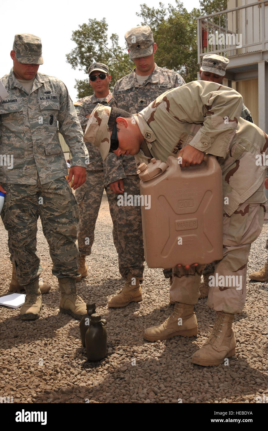 Container training facility military hi-res stock photography and ...