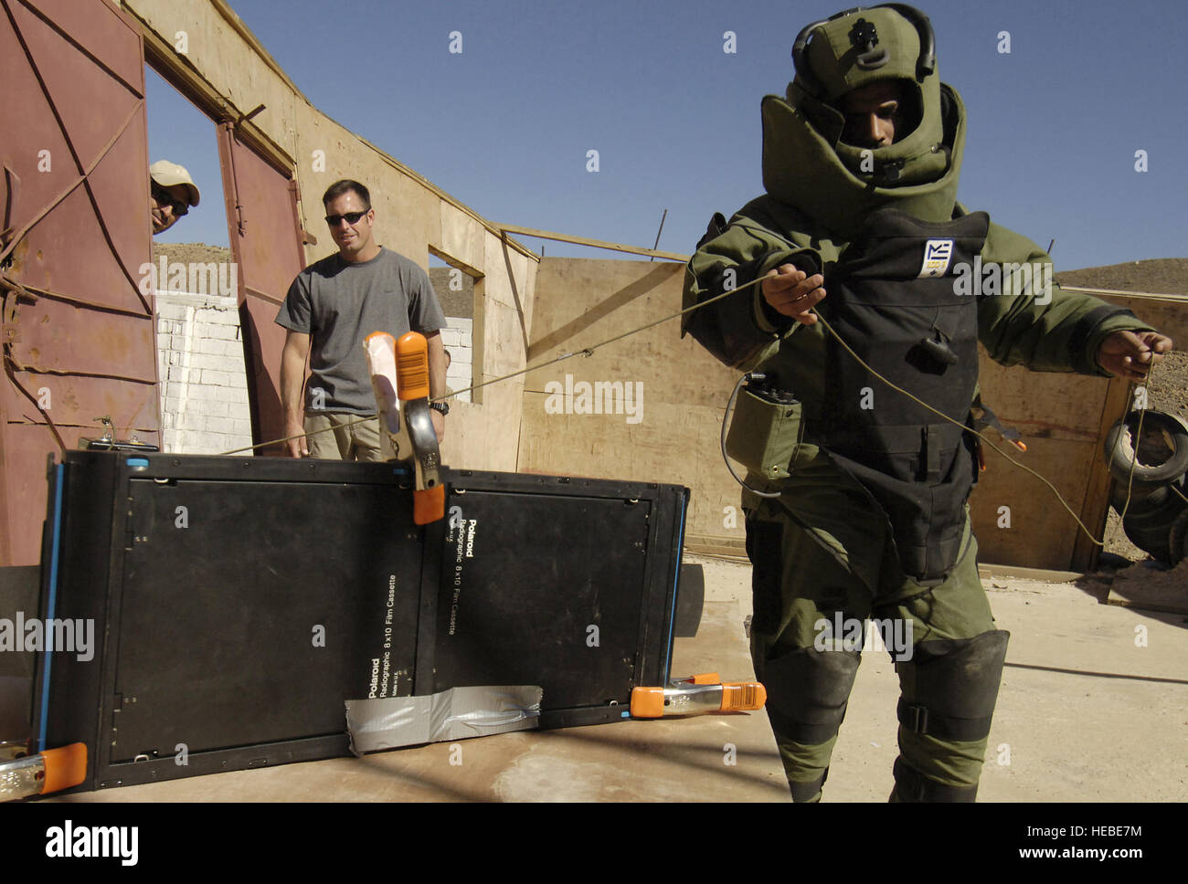 Explosive ordinance disposal eod team hi-res stock photography and ...