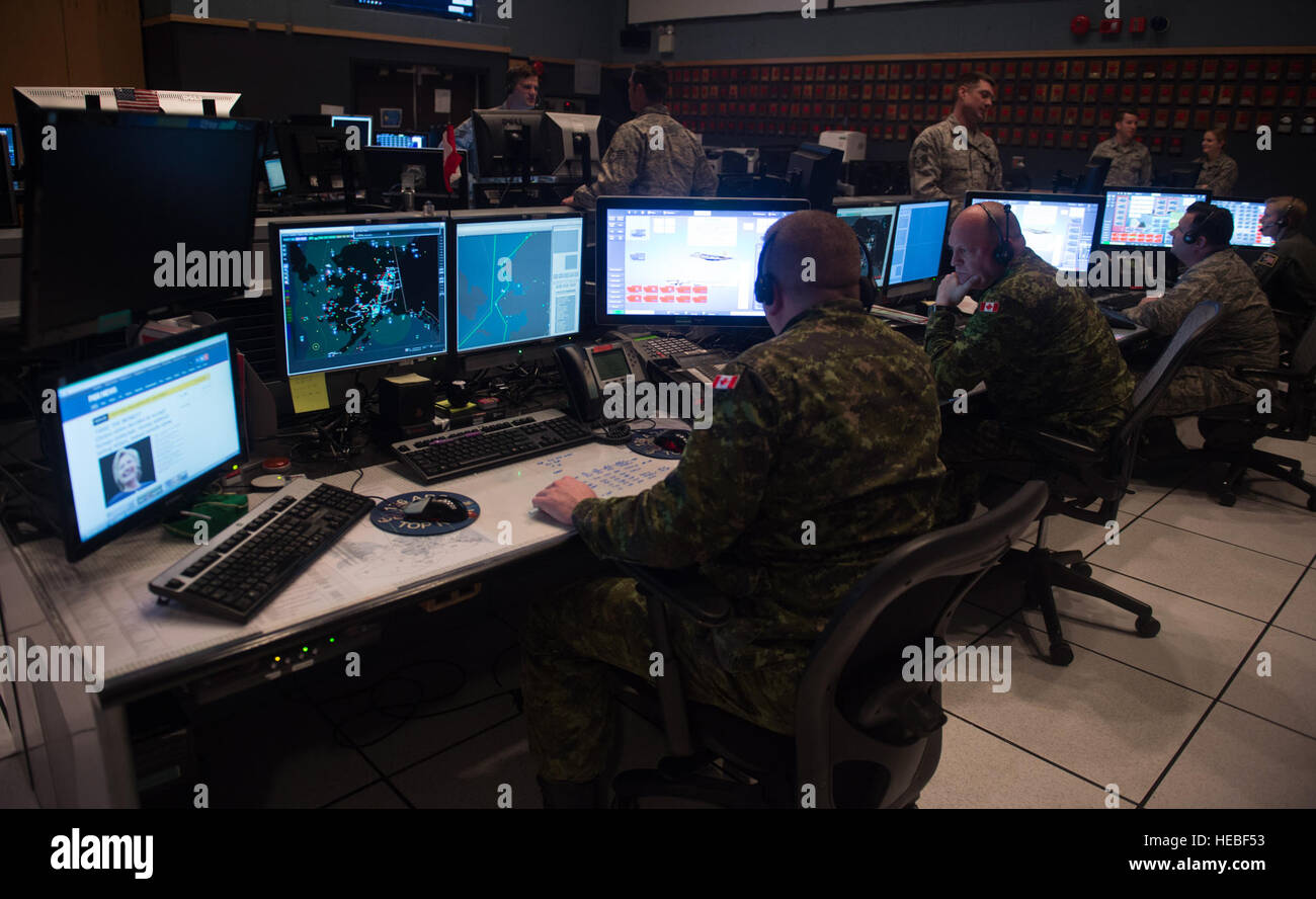 U.S. and Canadian armed forces service members participating in The ...