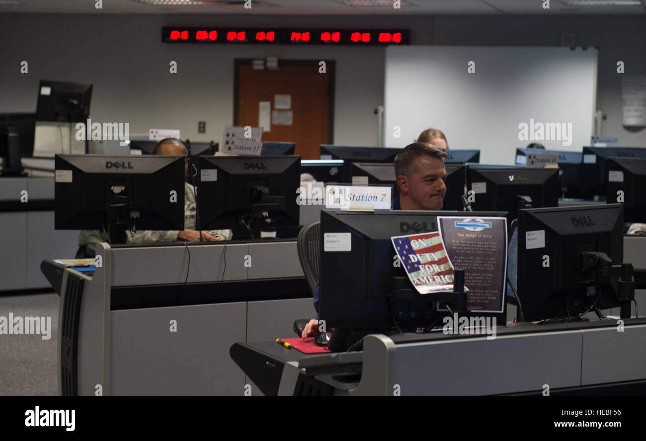 U.S. and Canadian armed forces Service members participating in The ...