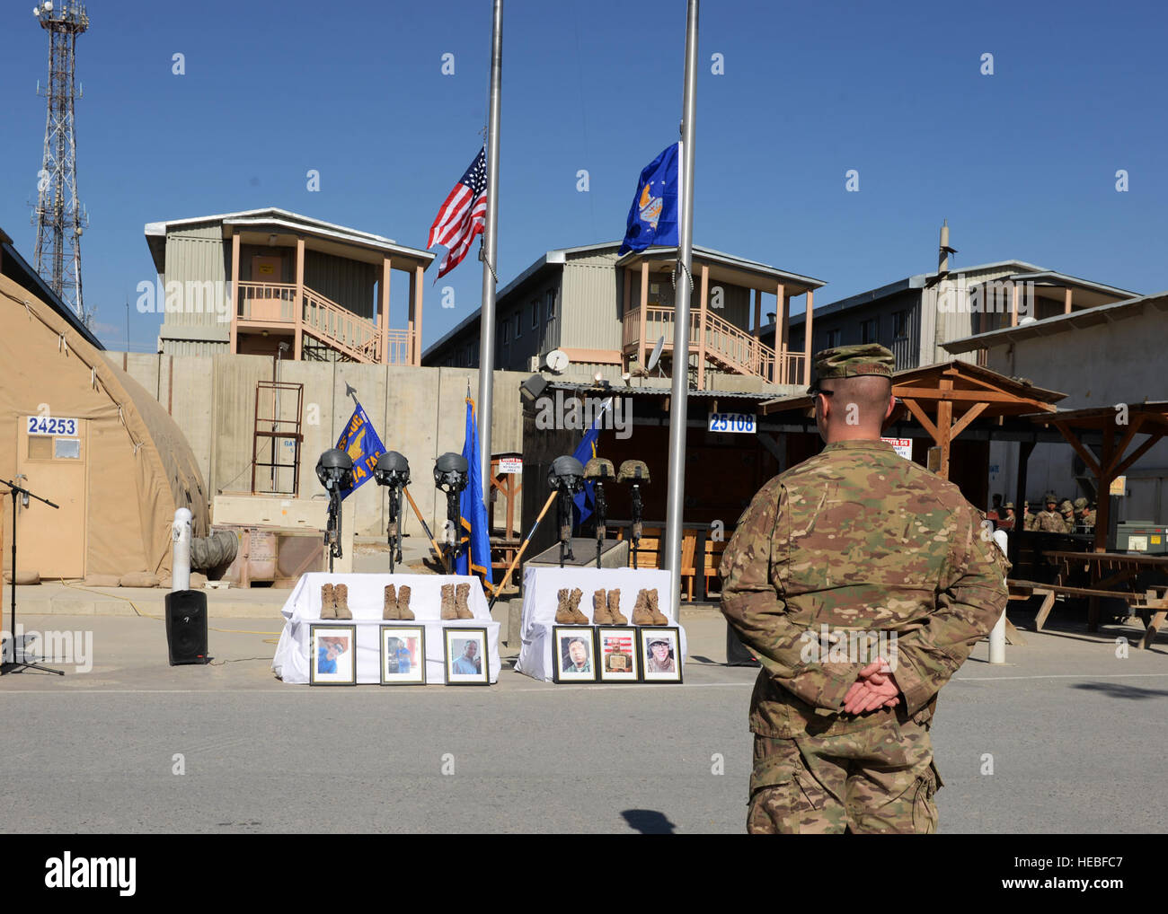 Airmen parade rest during united hi-res stock photography and images ...