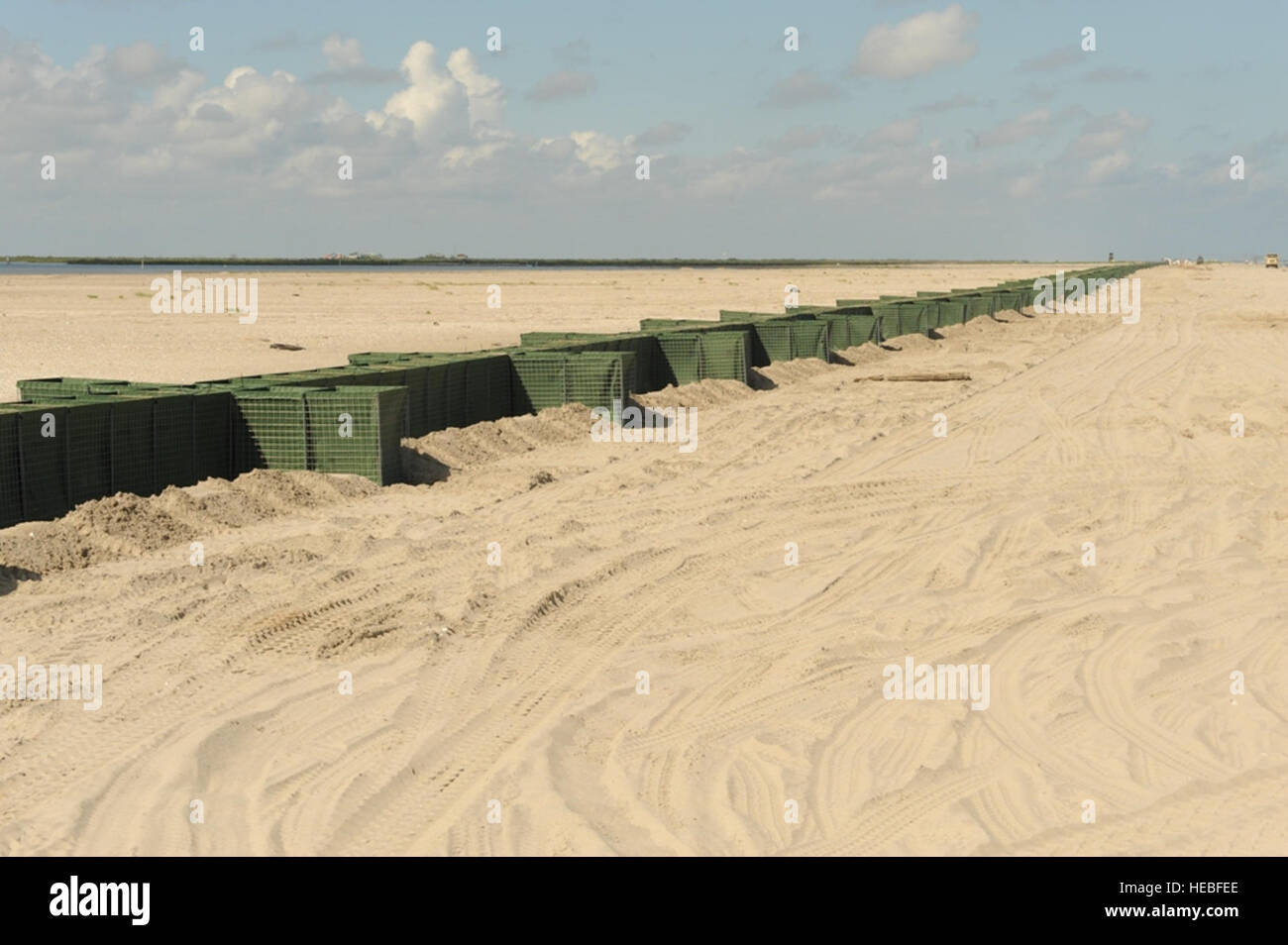 Soldiers of the Louisiana National Guard's 527th and 769th Engineer ...