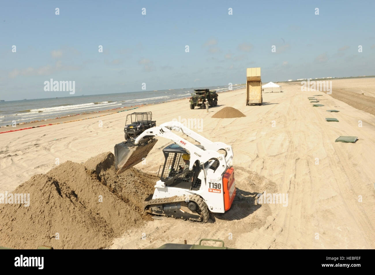 Soldiers of the Louisiana National Guard's 527th and 769th Engineer ...