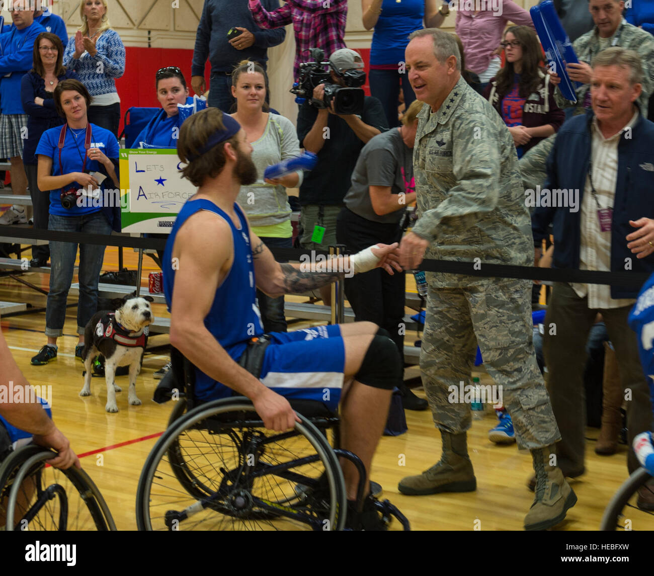 U.S. Air Force Gen. Mark A. Welsh lll, Air Force chief of staff, meets ...