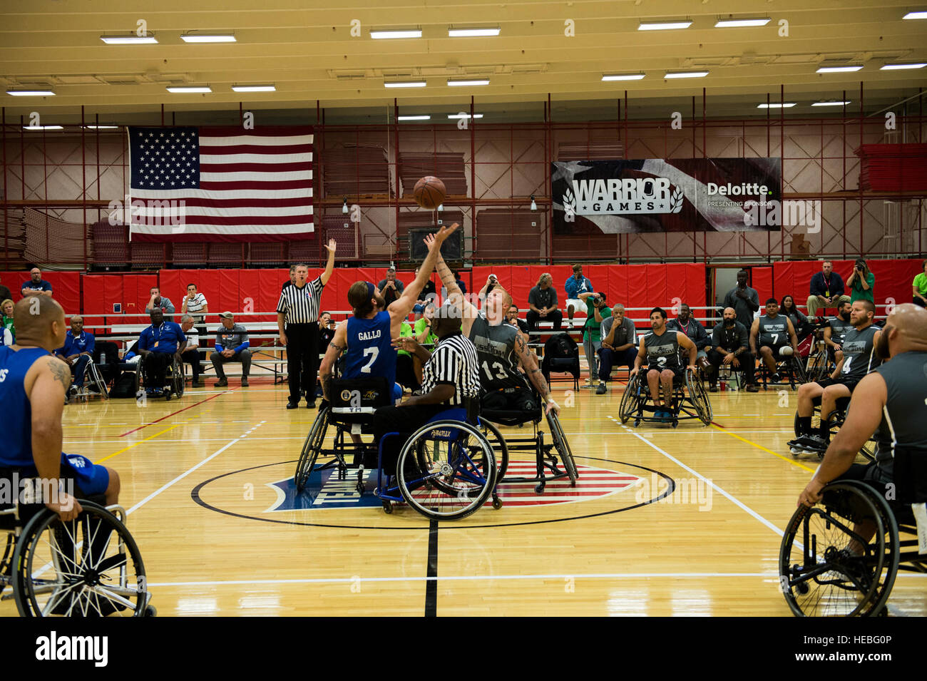 Army athletes compete in hi-res stock photography and images - Alamy