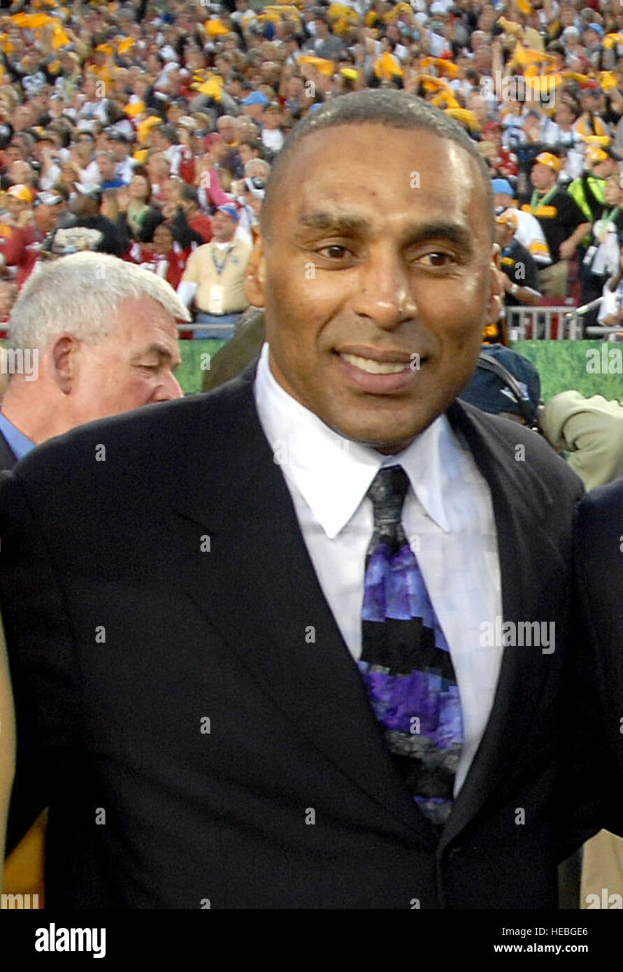 Lynn swann hi-res stock photography and images - Alamy