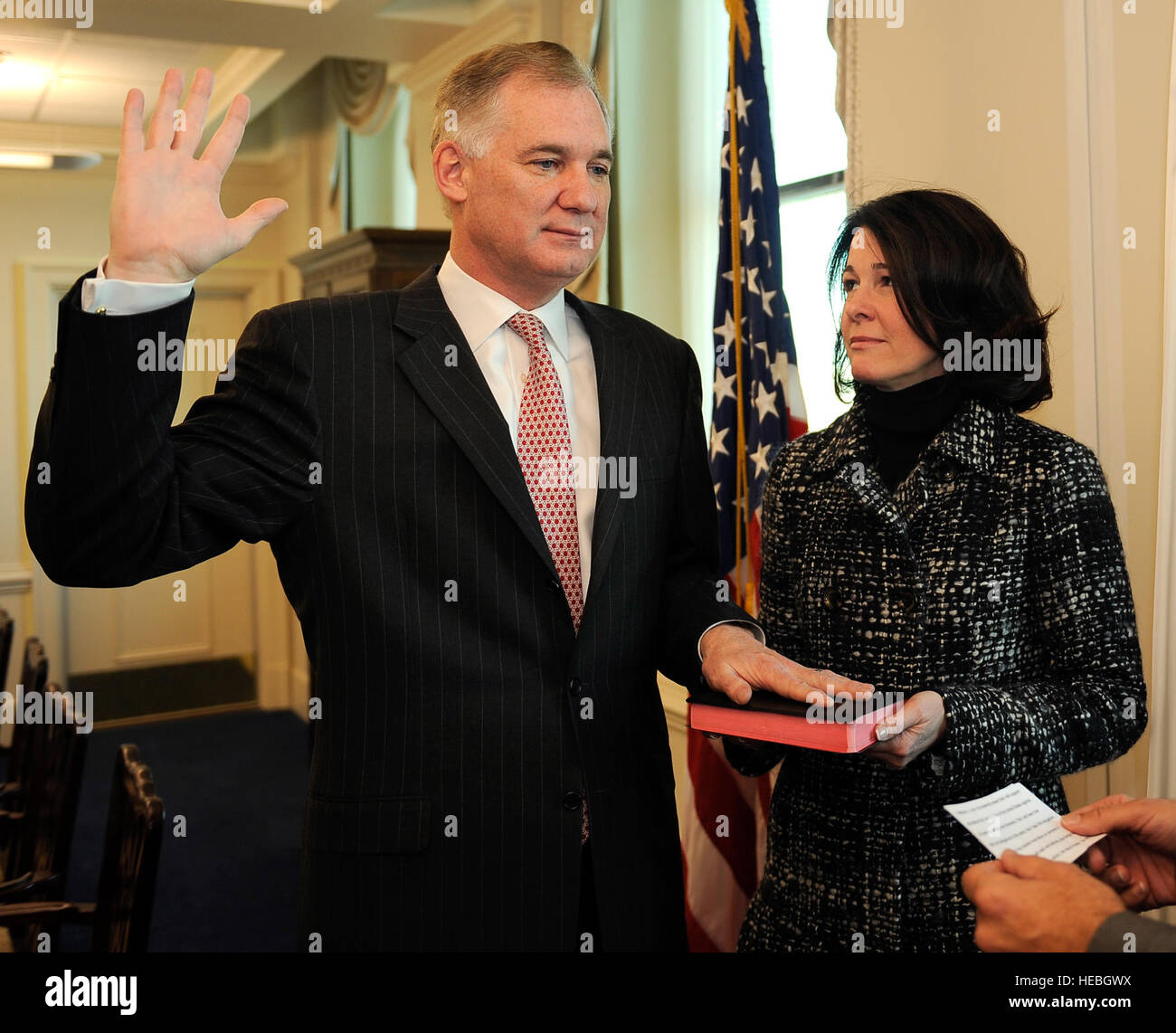 30th deputy defense secretary hi-res stock photography and images - Alamy