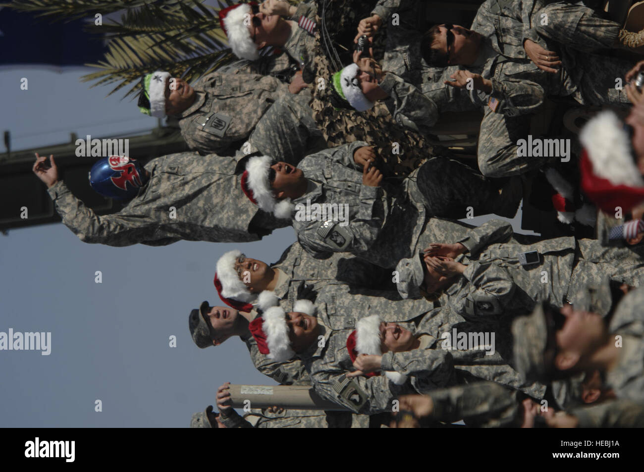 Usa soldiers cheer hi-res stock photography and images - Alamy