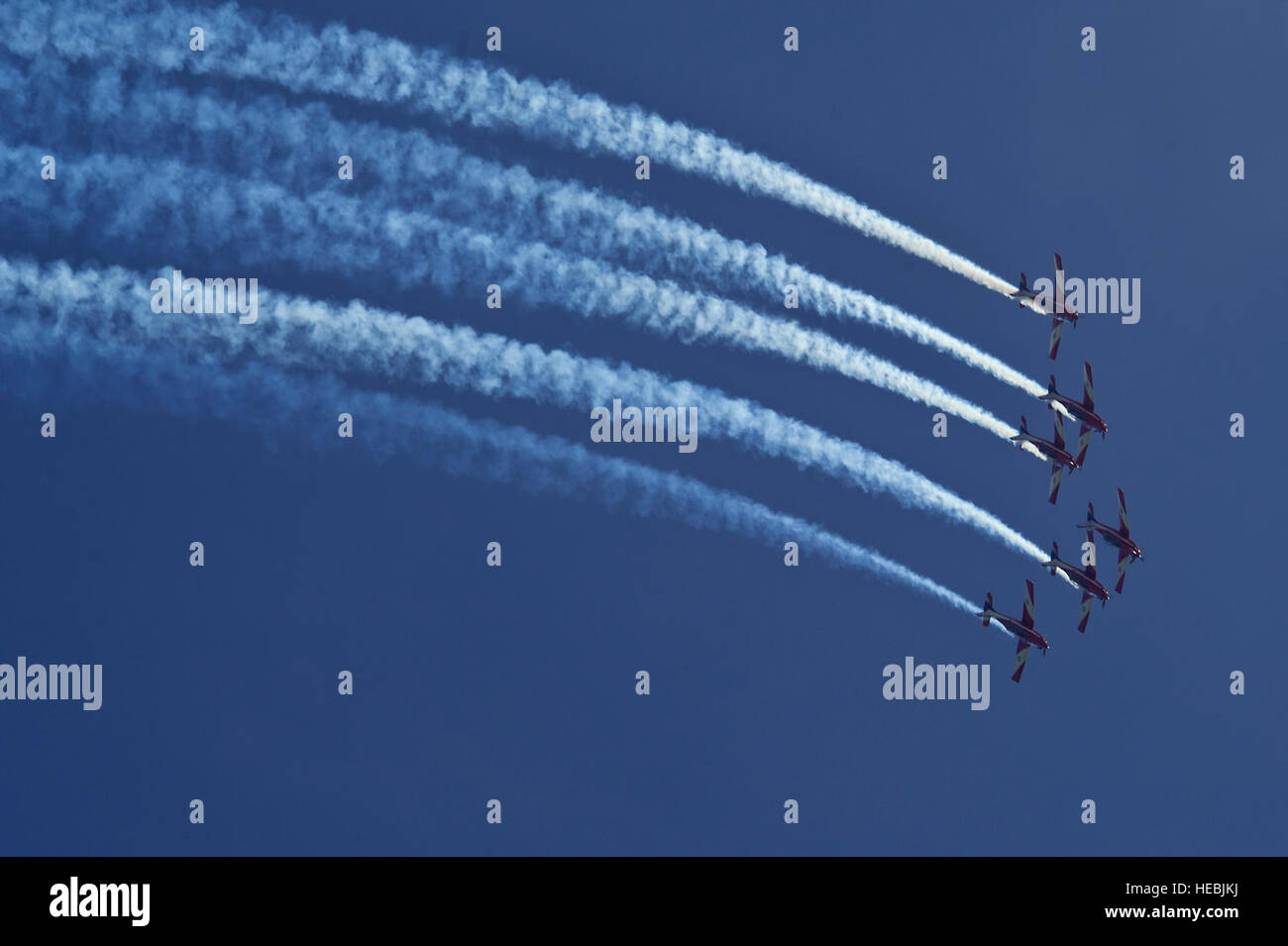 Six Pilatus PC-9/A Royal Australian Air Force Roulettes performs during ...