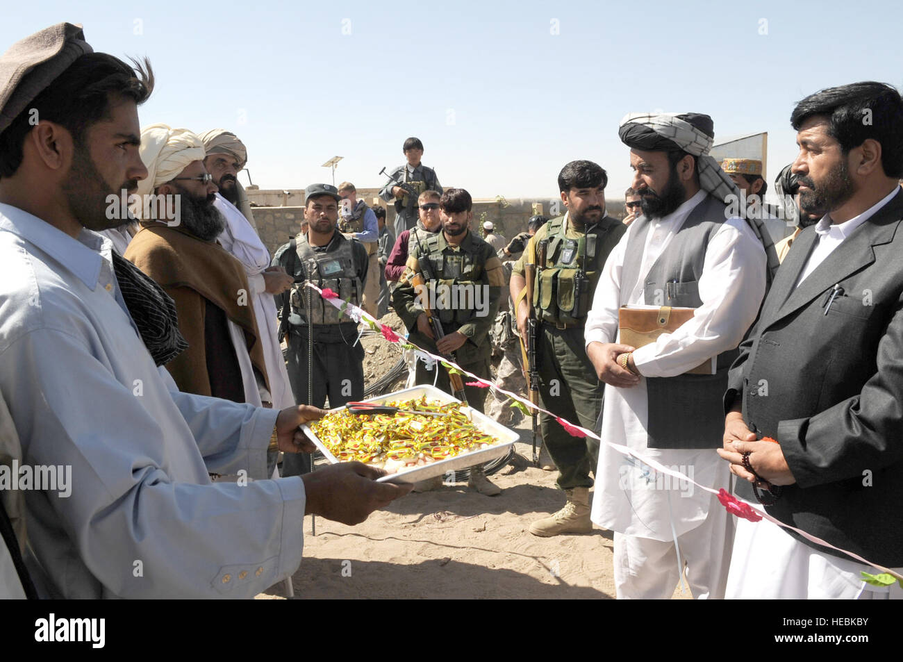 Ribbon cutting ceremony us hi-res stock photography and images - Alamy
