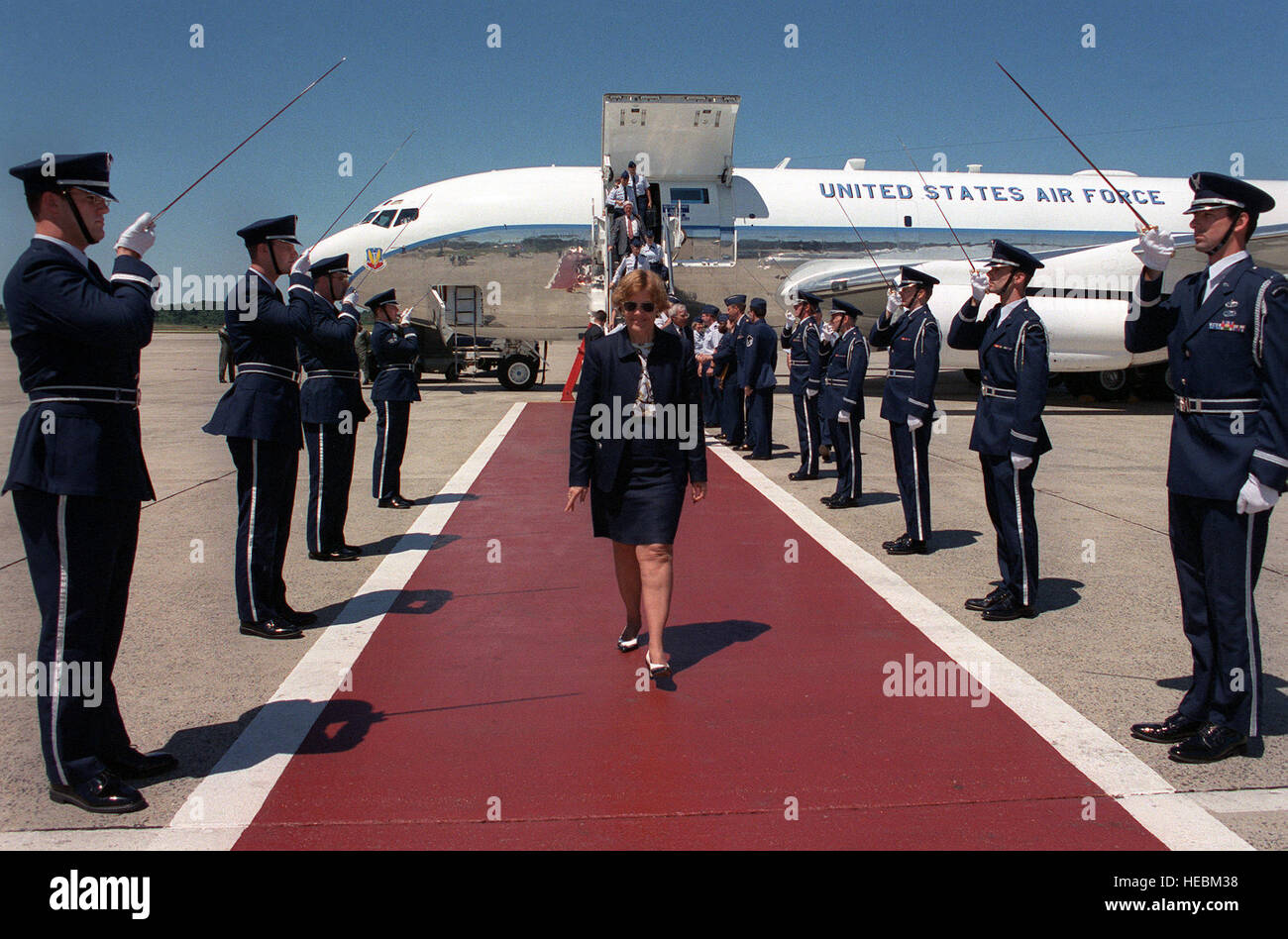 Execute present arms hi-res stock photography and images - Alamy