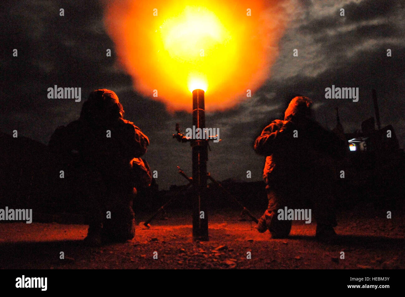 KHOST PROVINCE, Afghanistan - U.S. Army mortar men from Company B, 2nd ...