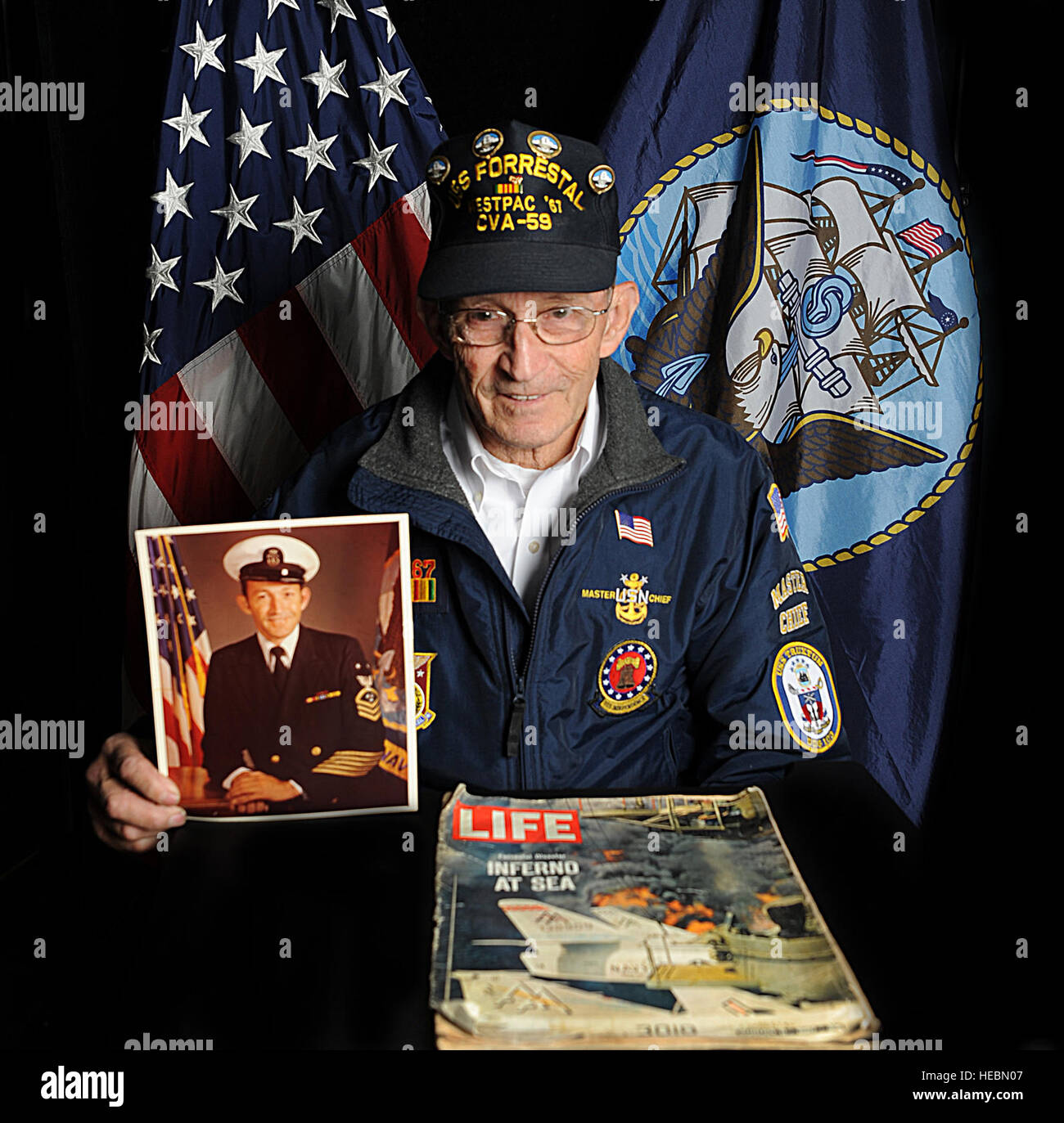 Retired United Navy Chief Petty High Resolution Stock Photography and ...