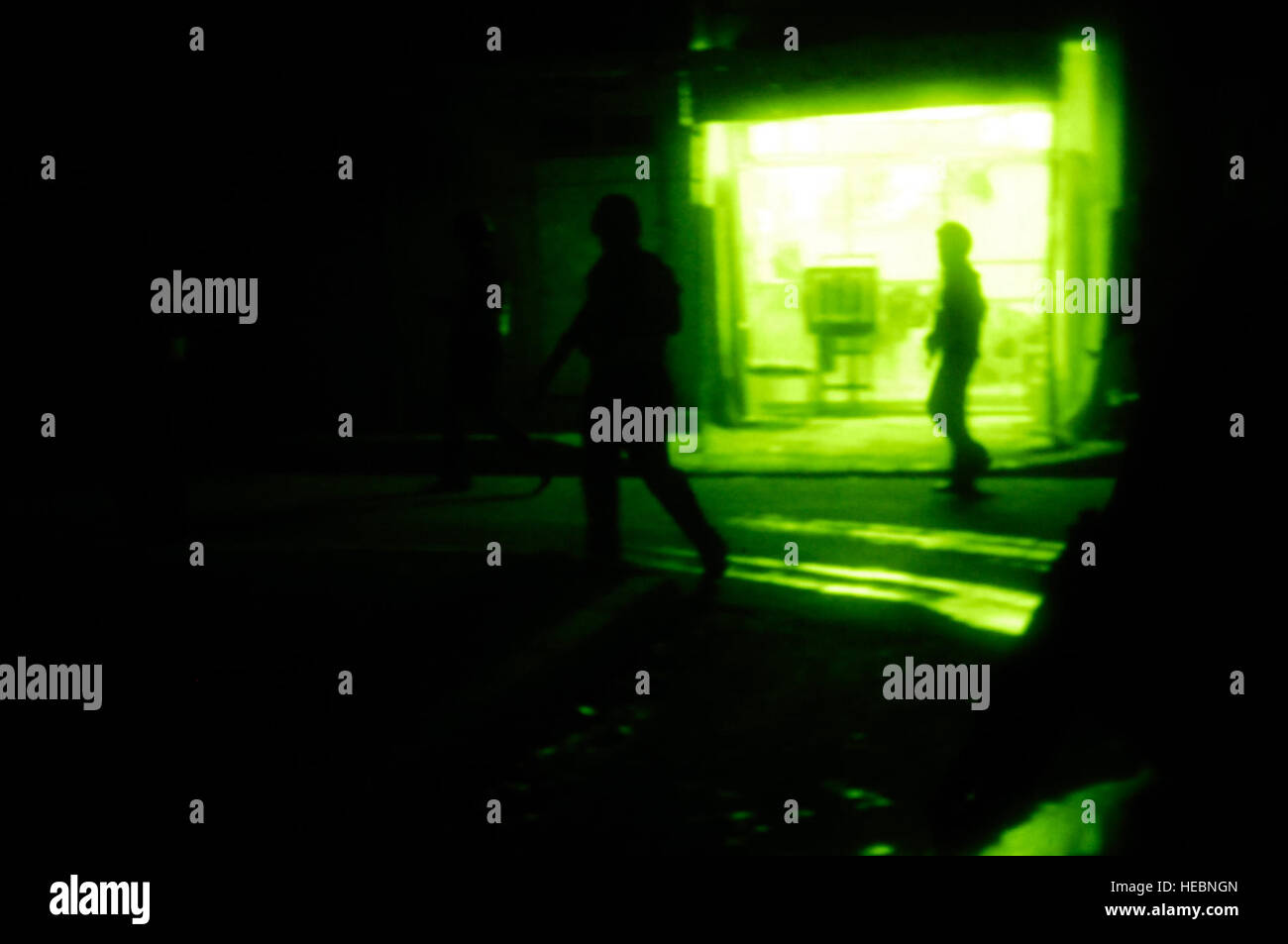 Night vision in iraq hi-res stock photography and images - Alamy