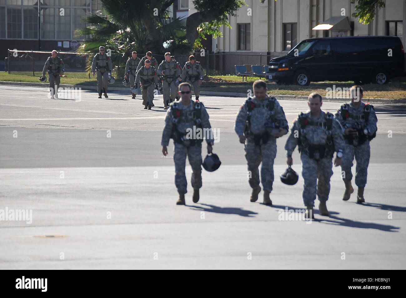 JOINT BASE PEARL HARBOR-HICKAM, Hawaii - Soldiers from SOCPAC, Camp ...