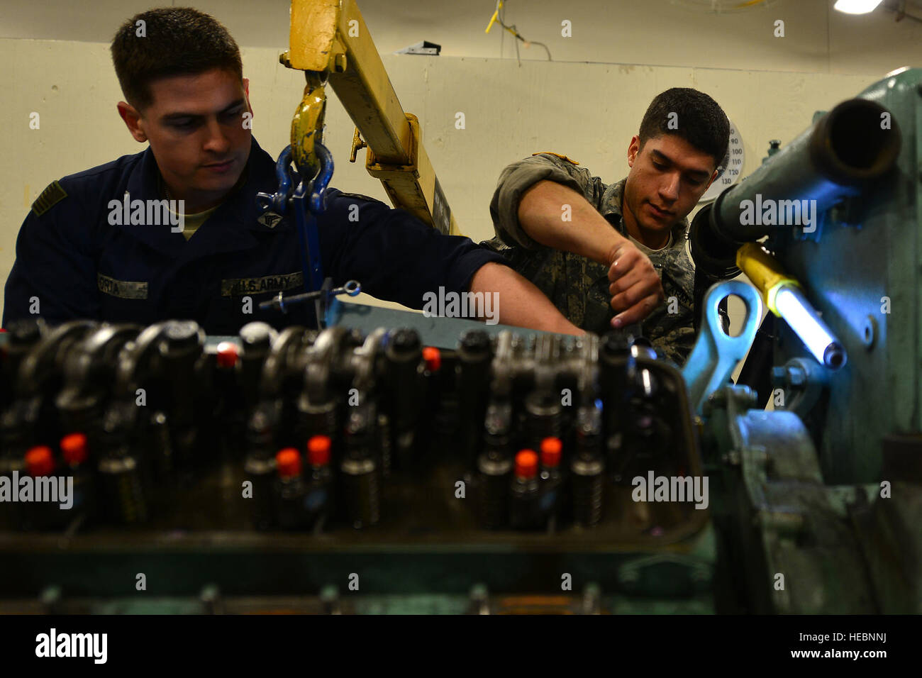 Students in the U.S. Army Watercraft Engineer Certification Course ...