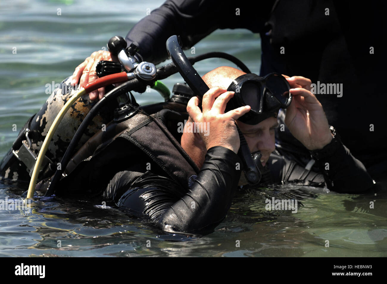 Army Sgt. 1st Class John Borders, a Soldiers Undertaking Disabled Scuba ...
