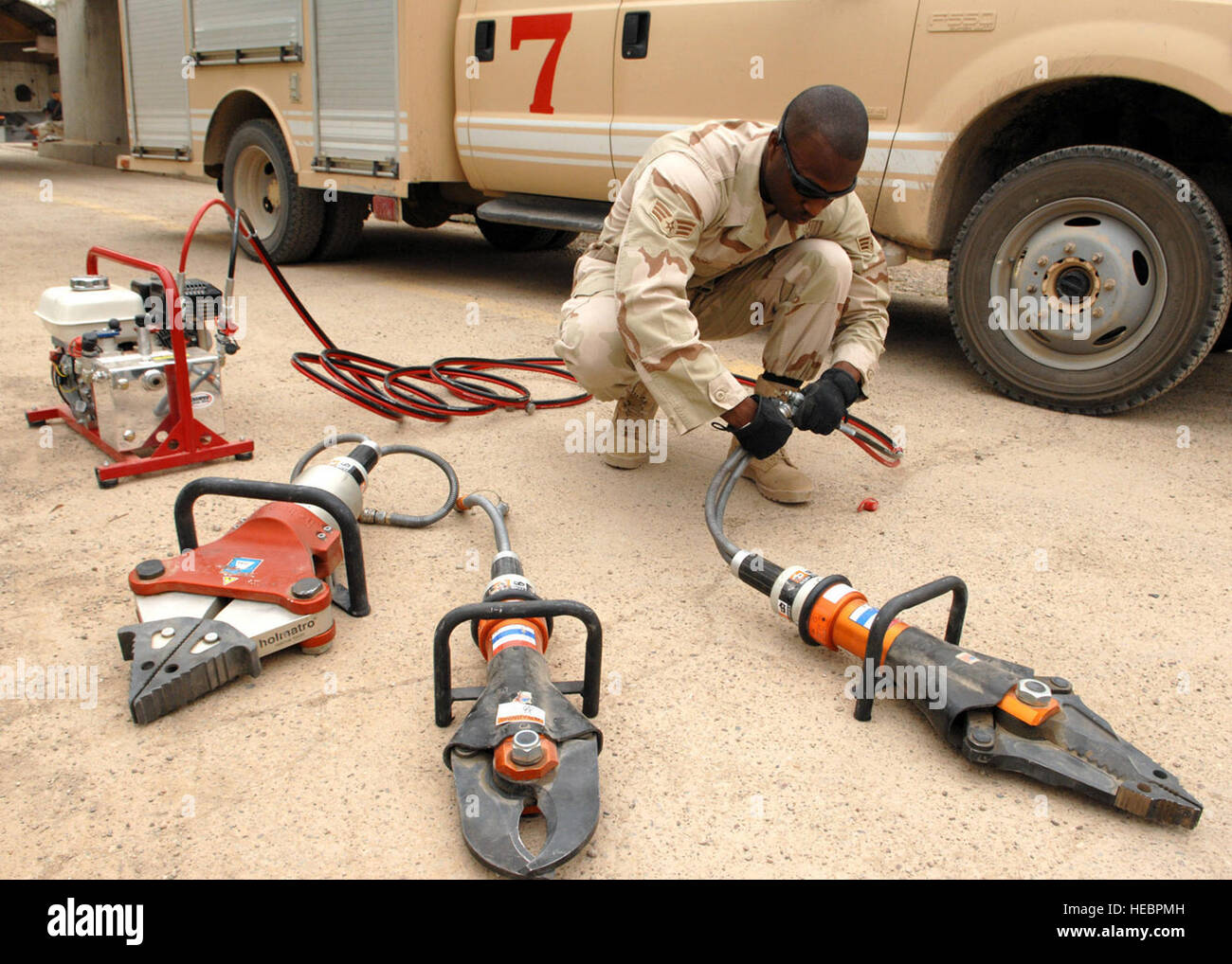 Air base iraq senior airman hi-res stock photography and images - Alamy