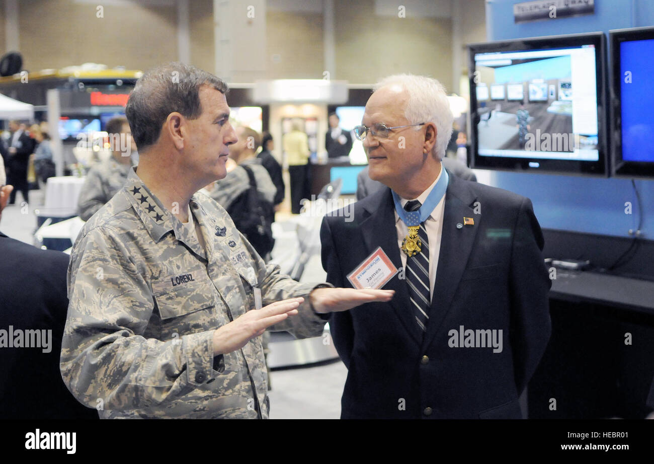 Air Education And Training Command Commander Stock Photos & Air ...