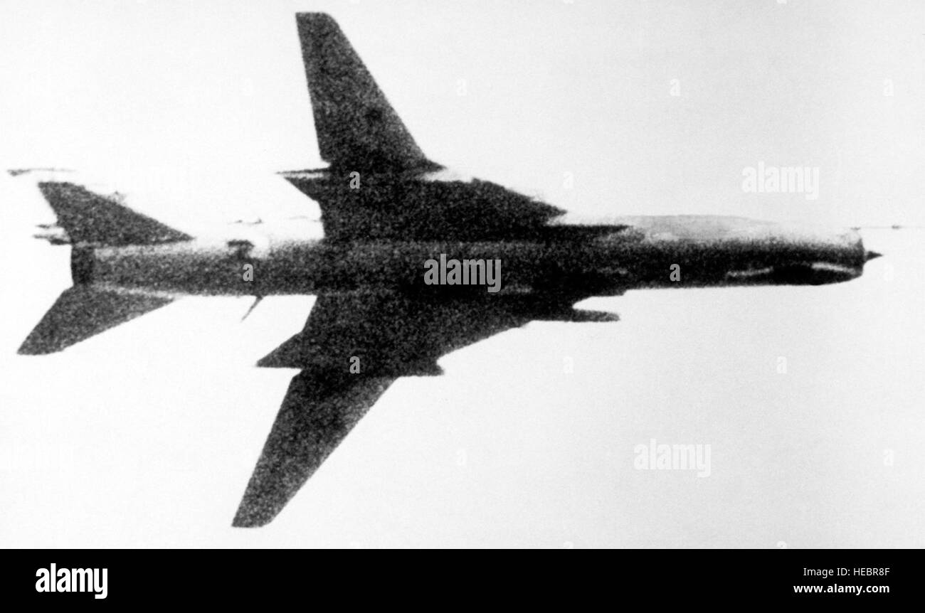 A view of a Soviet Su-17 Fitter fighter-bomber Stock Photo - Alamy