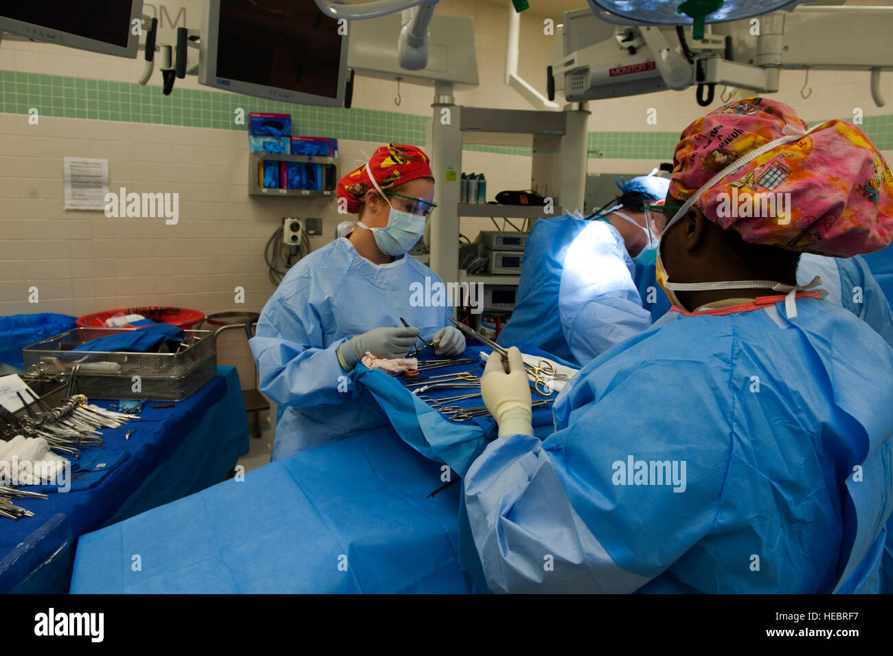 Photo of surgical instrument technician hi-res stock photography and ...