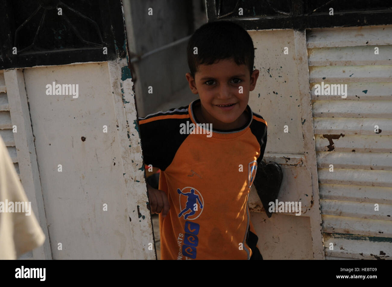U.S. Soldiers from Task Force Regulars 1st Battalion 6th Infantry ...