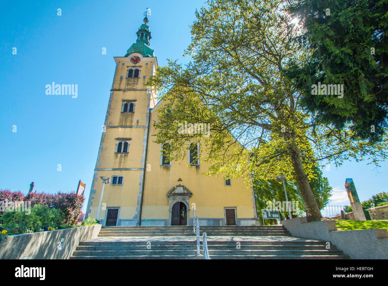 Catholic church front entrance stairs hi-res stock photography and ...