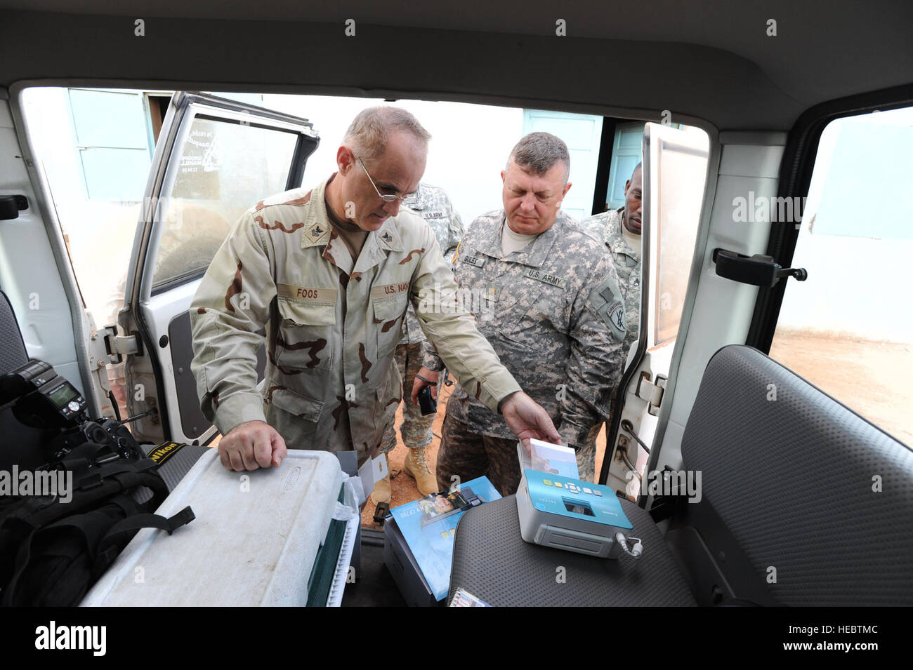 U.S. Navy Petty Officer 1st Class Larry Foos, Public Affairs staff ...