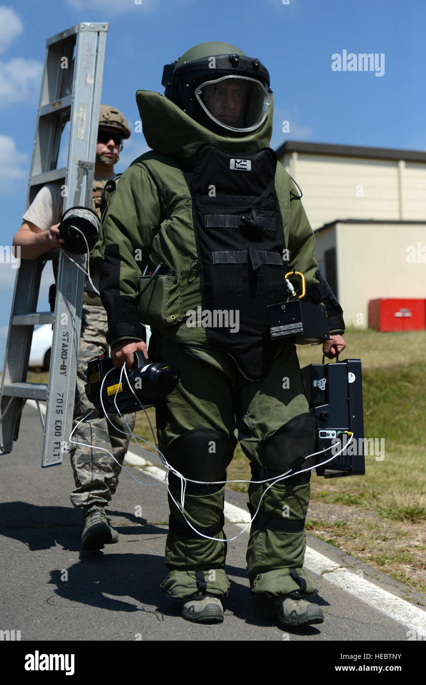 Hamilton air force base hi-res stock photography and images - Alamy