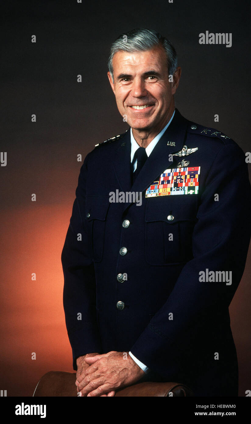 LGEN Thomas C. Richards, USAF (uncovered Stock Photo - Alamy