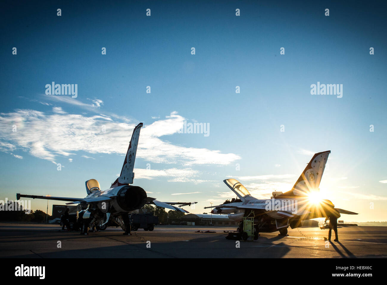 Thunderbirds maintenance professionals prepare the F-16s for a practice ...