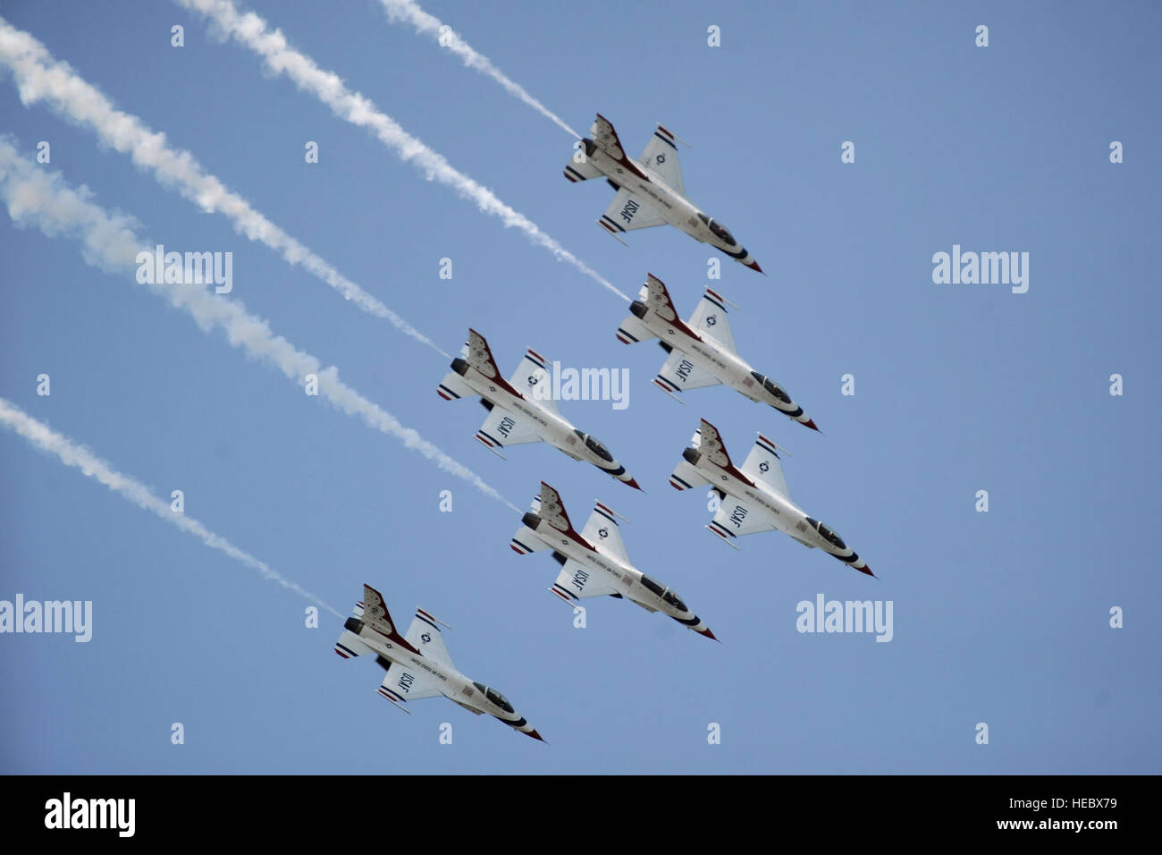 The U.S. Air Force Thunderbirds perform the Delta Roll maneuver during ...