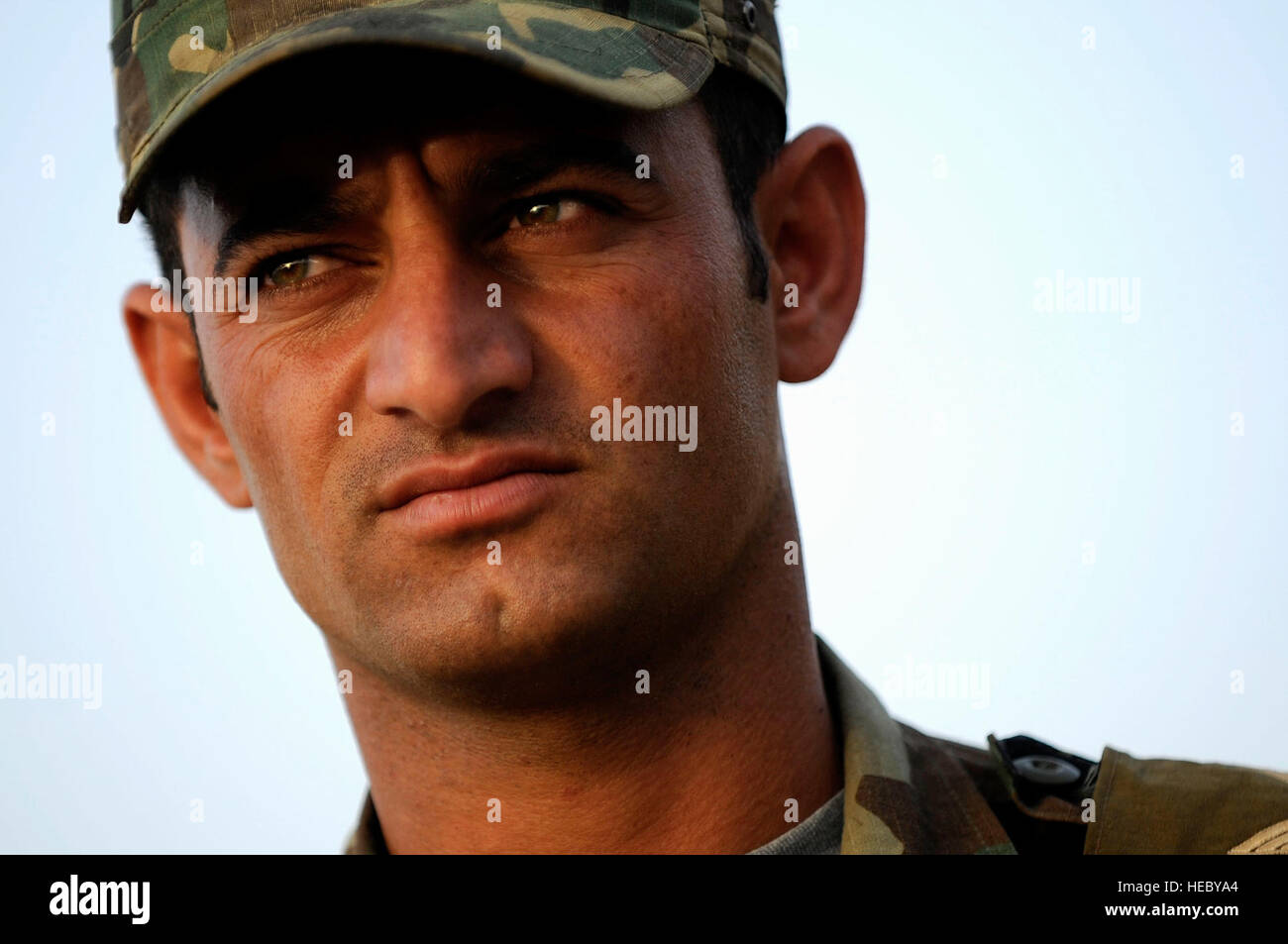 An Iraqi police instructor with the Mosul public service academy ...