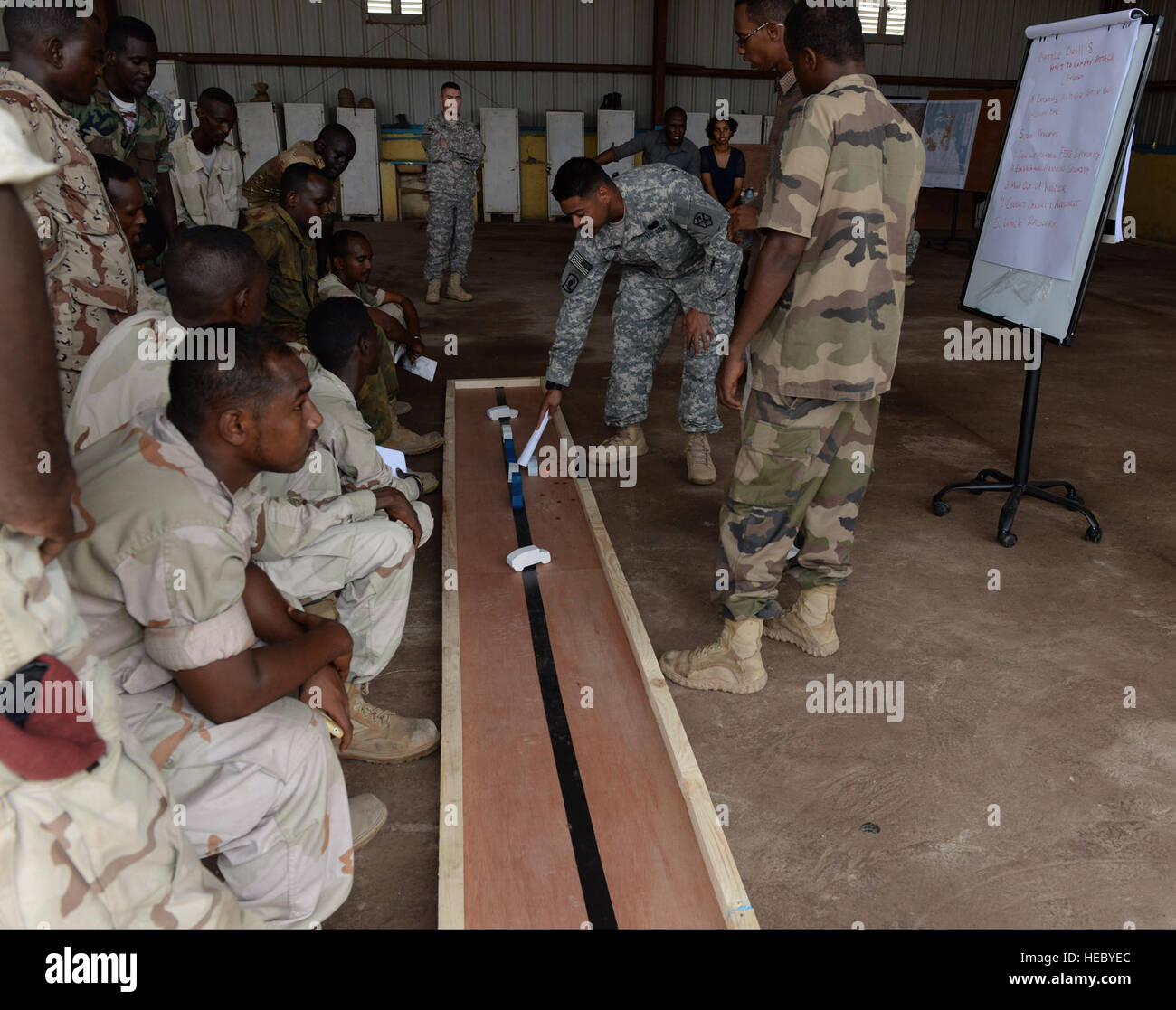 U.S. Army Soldiers from the 47th Transportation Company, 142nd Combat ...
