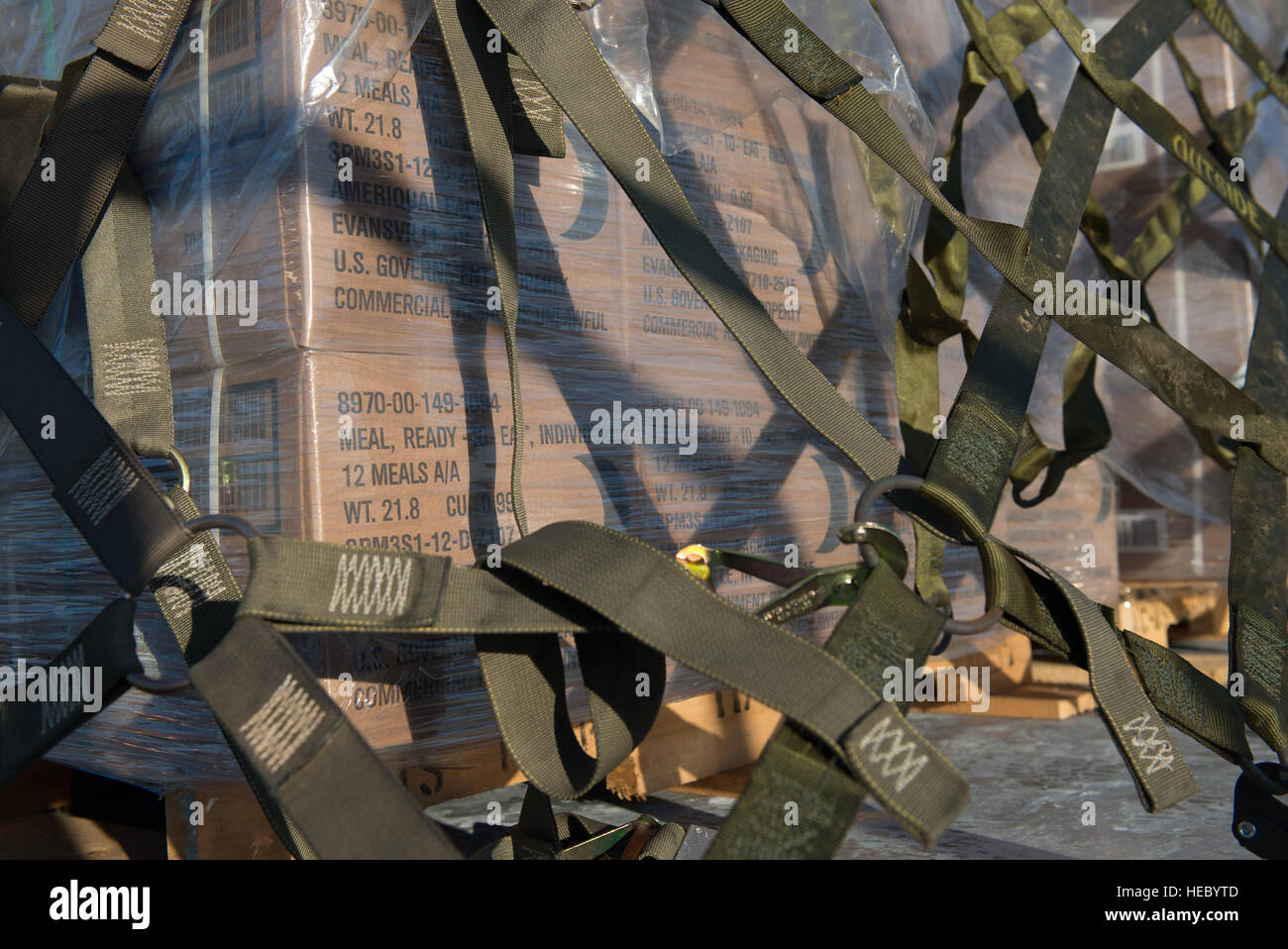 Airman from the 60 Aerial Port Squadron and the 6 Air Refueling ...