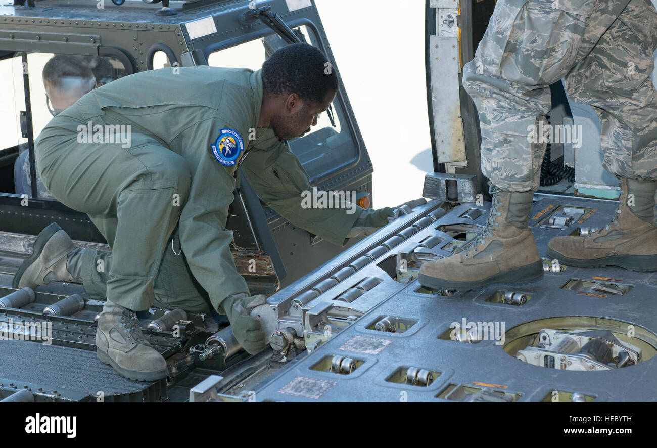 Airmen from the 6th Air Refueling Squadron and 60th Aerial Port ...