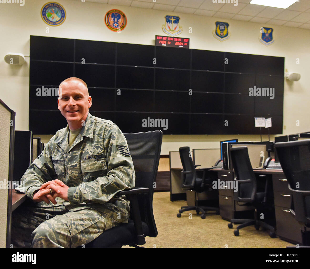 341st maintenance operations squadron hi-res stock photography and ...