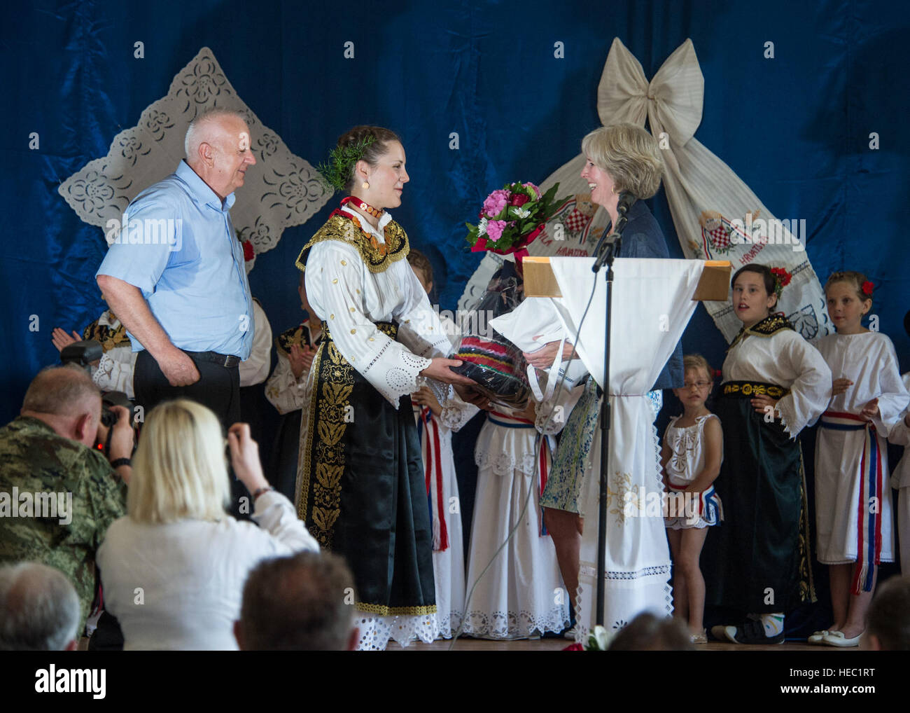 Carpentry masonry specialist hi-res stock photography and images - Alamy