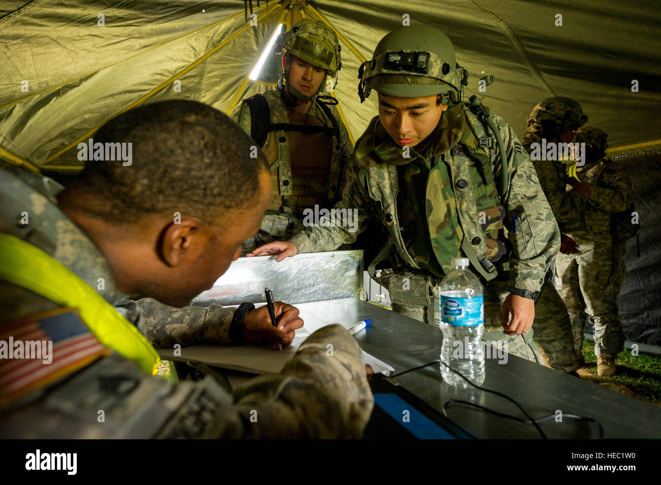 Military personnel at fort riley hi-res stock photography and images ...
