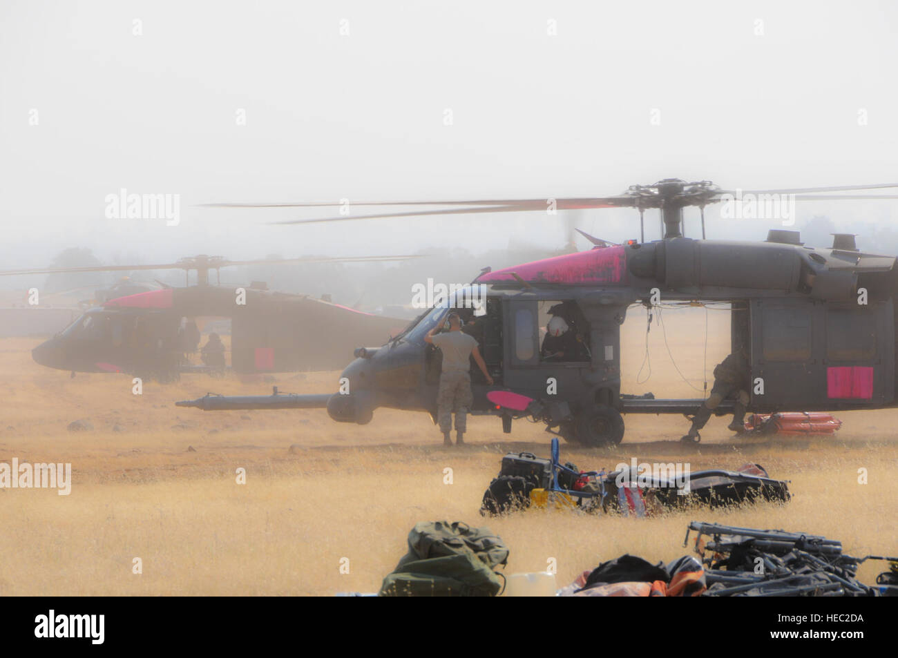 National guard personnel conduct hi-res stock photography and images ...