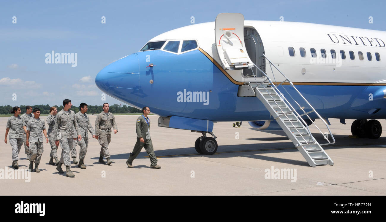 U.S. Air Force Academy cadets receive a tour of a U.S. Air Force C-40C ...