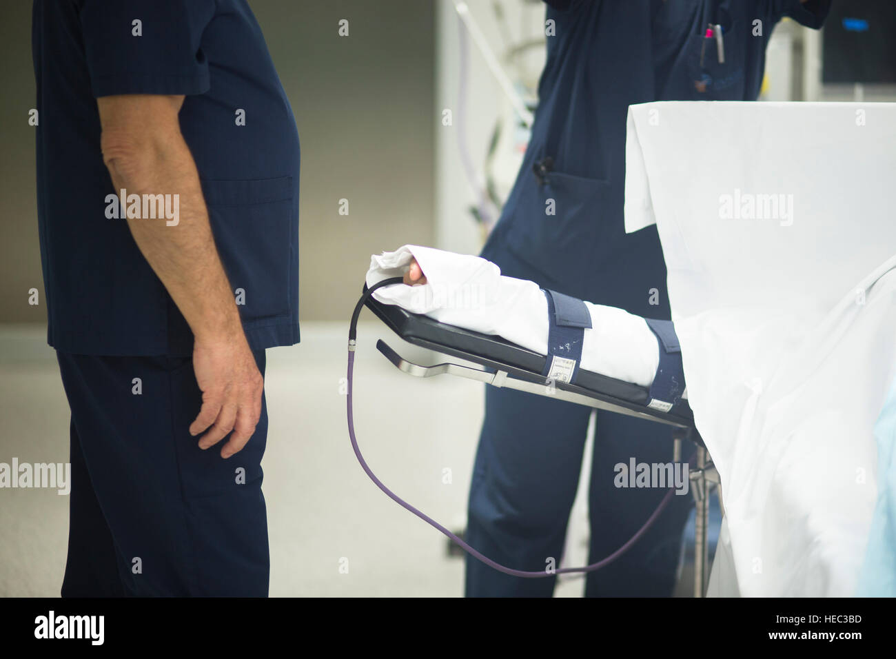 Surgeon in operating theater emergency room surgery in hospital clinic ...